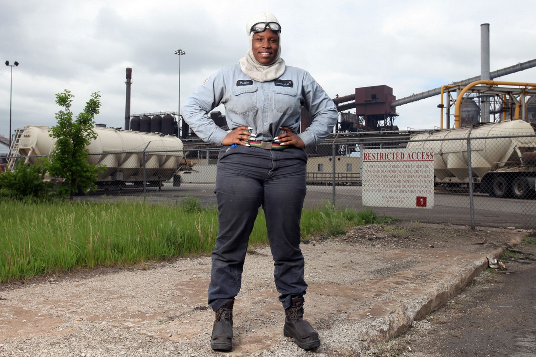Female Steel Mill Worker Forges New Career As A Model After Undergoing ...